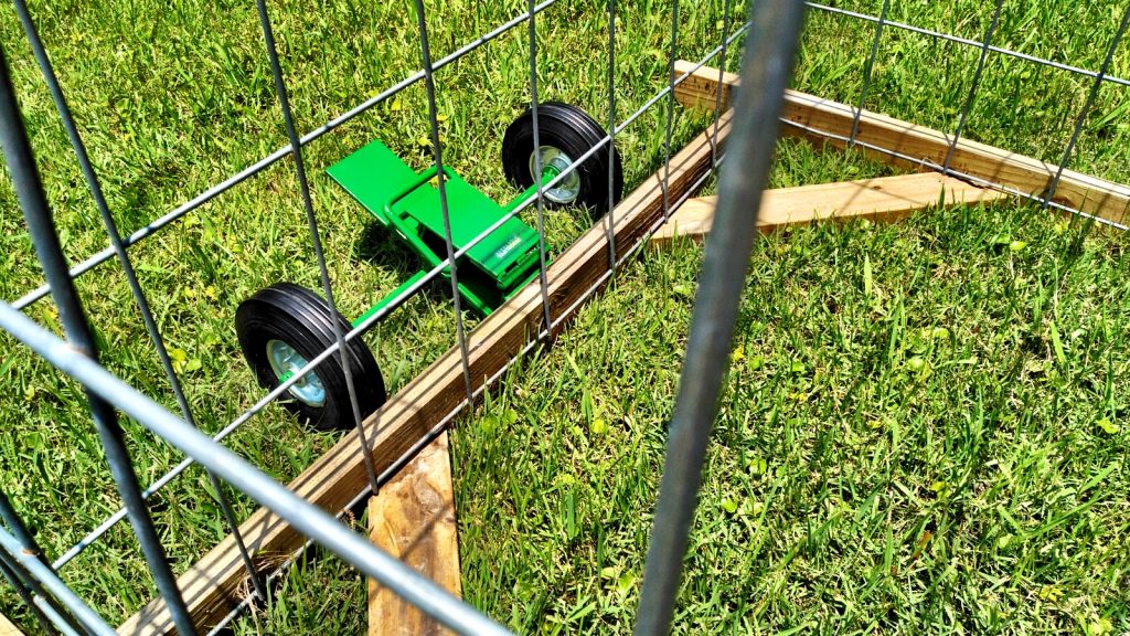 Wide Track ChickLift – (8-10ft wide coops) – FREE SHIPPING